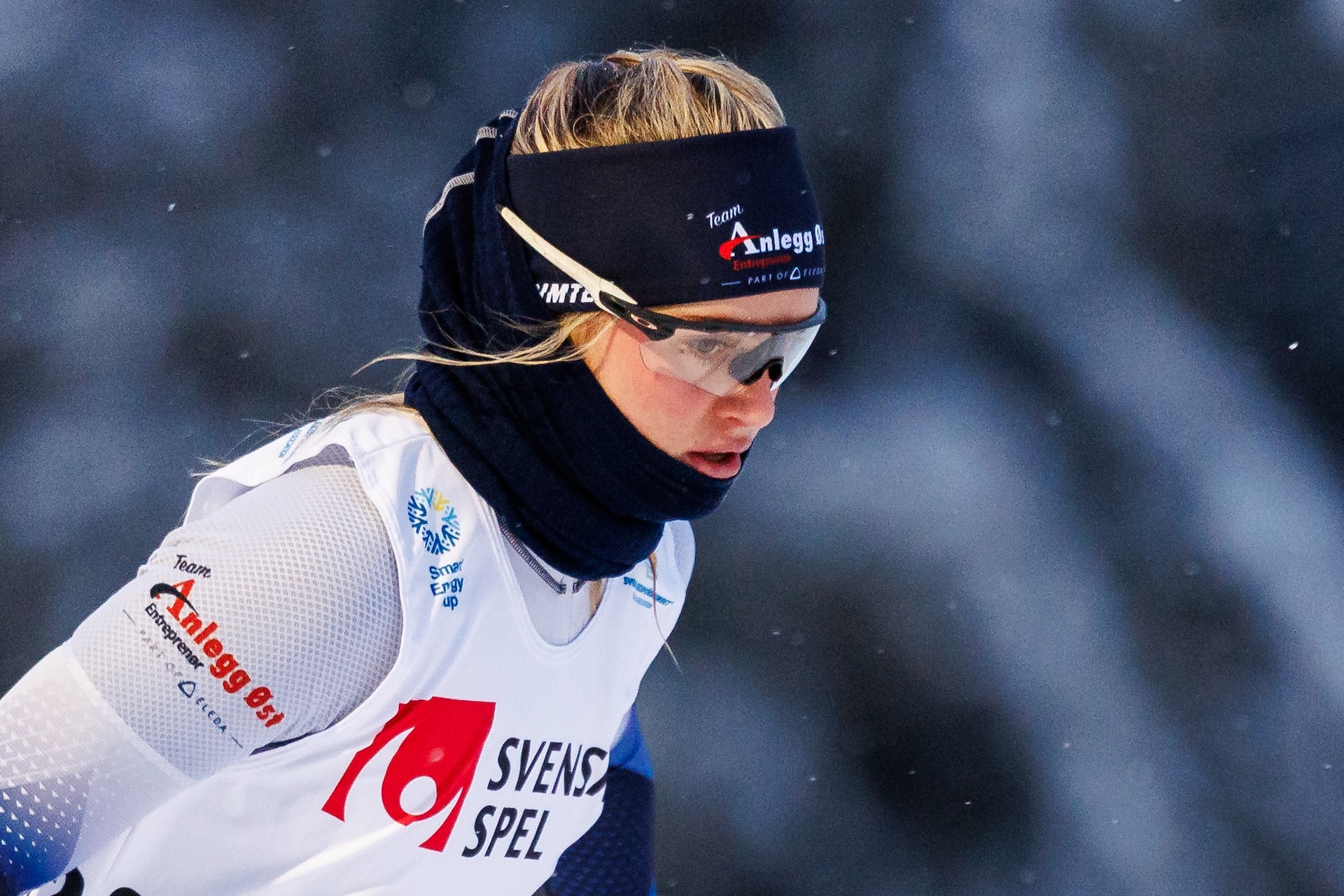 Parkerer konkurrentene i Johaug-stil - Langrenn.com